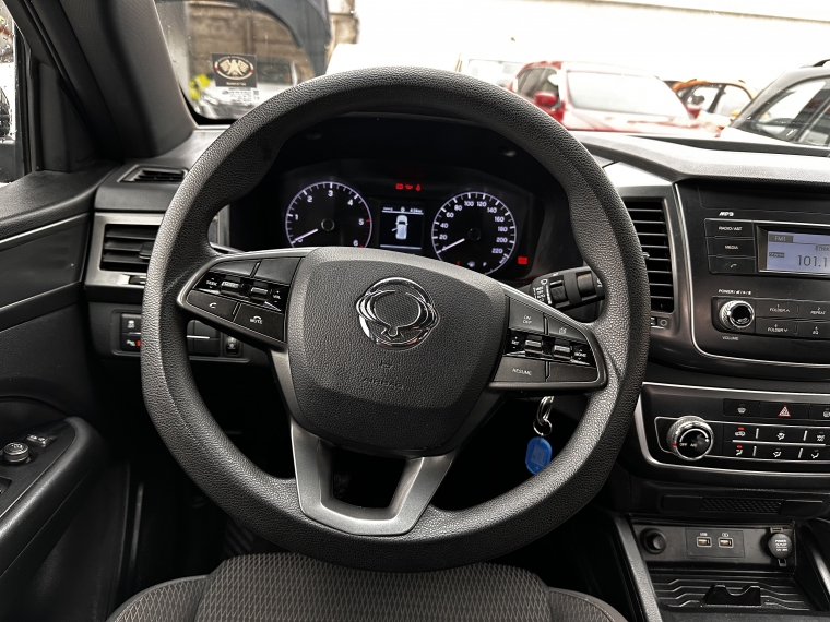 Ssangyong Grand musso Musso Grand 2.2 4x4 Mt Full - Ql712 Euro Vi Mn ...